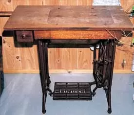 Vanha Singer | Koti & Keittiö